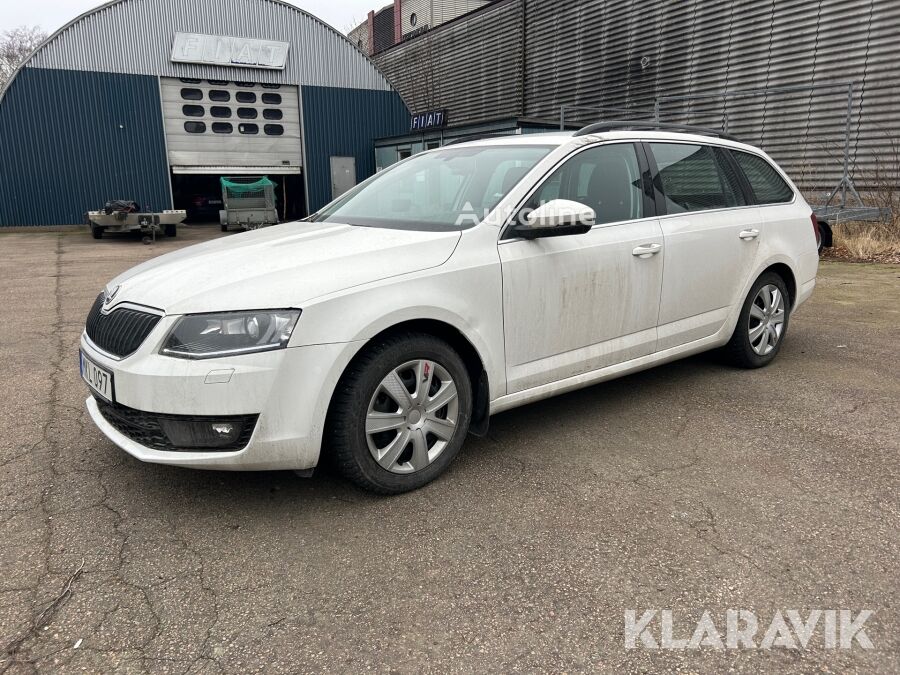 Prodaje se Škoda Octavia karavan na aukciji