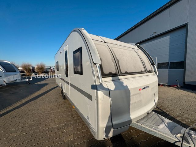 Adria Adora Oxford 572 UT *Vorlauf* kamp prikolica