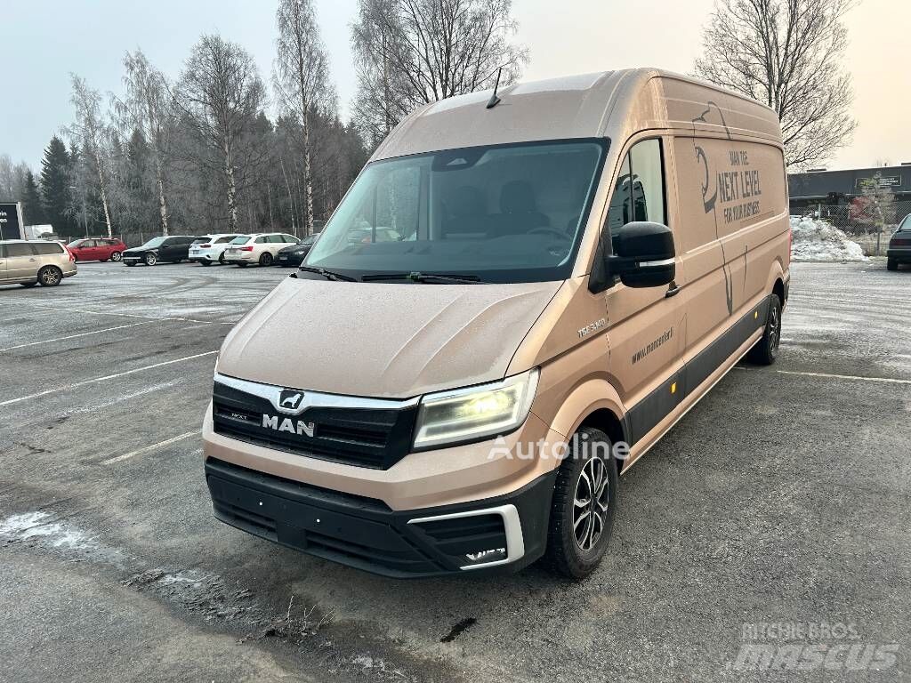 Novi MAN TGE 3.140 fwd aut. pitkä minibus furgon