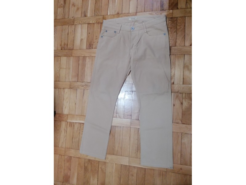 GUESS muske bez pantalone 34