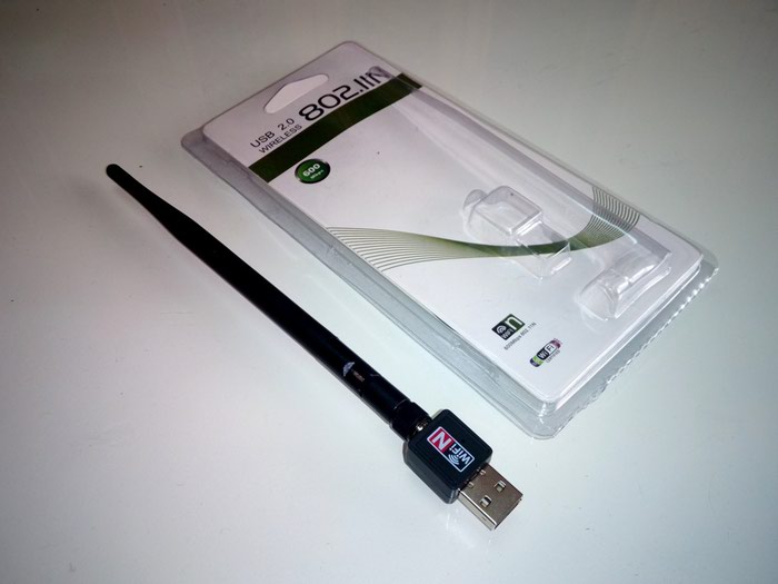 NOVO Mini USB WiFi ‘’ 600 ‘’ Mbps Wireless Adapter sa antenom 802.11n