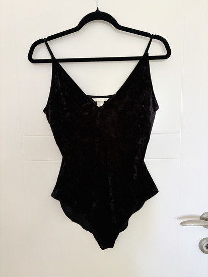H&M velvet bodi