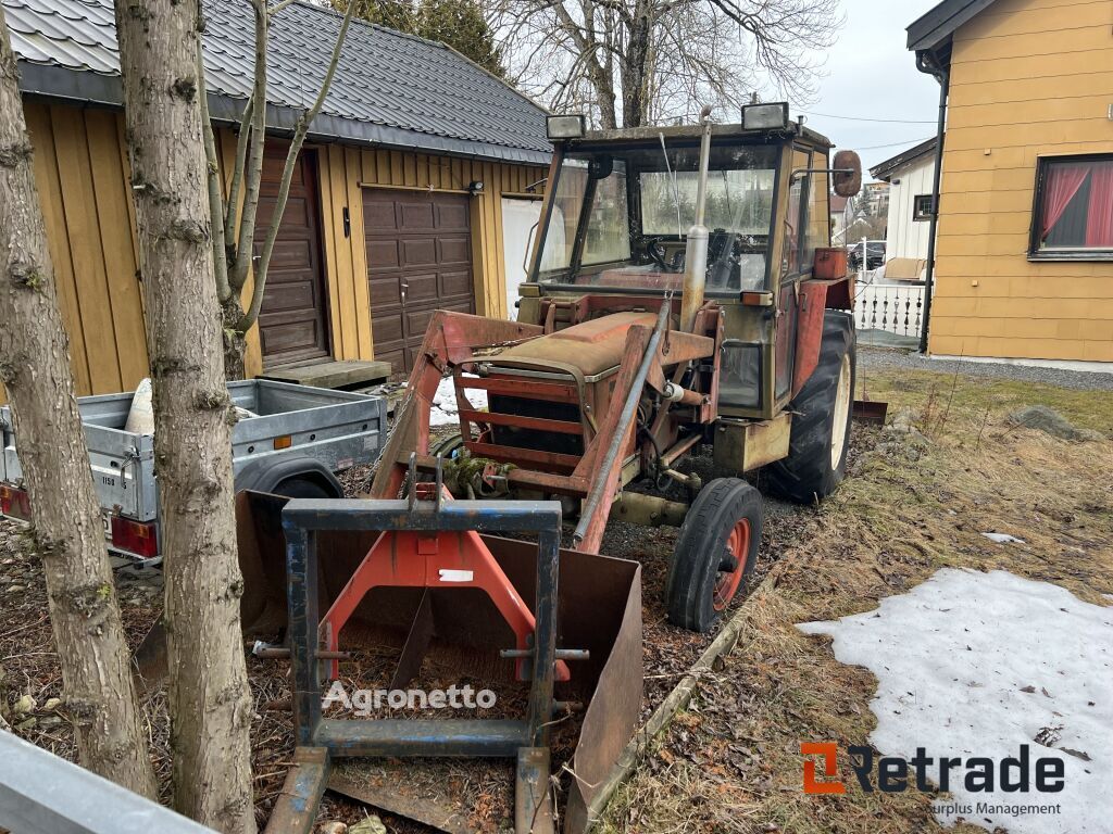 Prodaje se Zetor 4911 mini traktor na aukciji