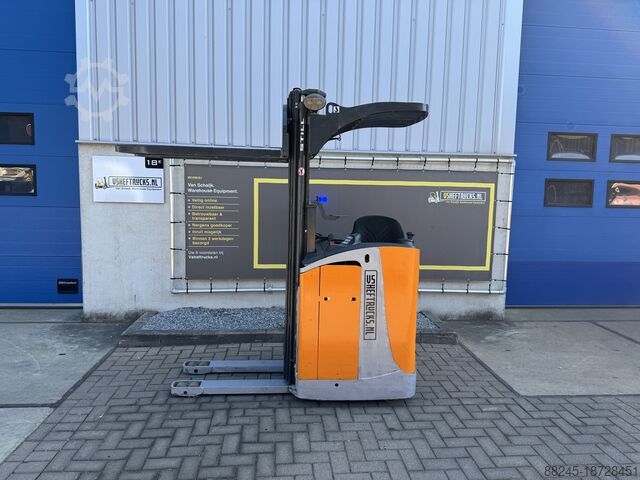 VS-22097 Električni sedišta viljuškar I dalje 5.166 mm, Bj2015
STILL FVX12