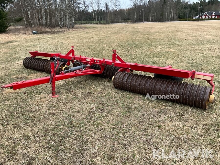 Prodaje se Väderstad Rollex 620 poljoprivredni valjak na aukciji