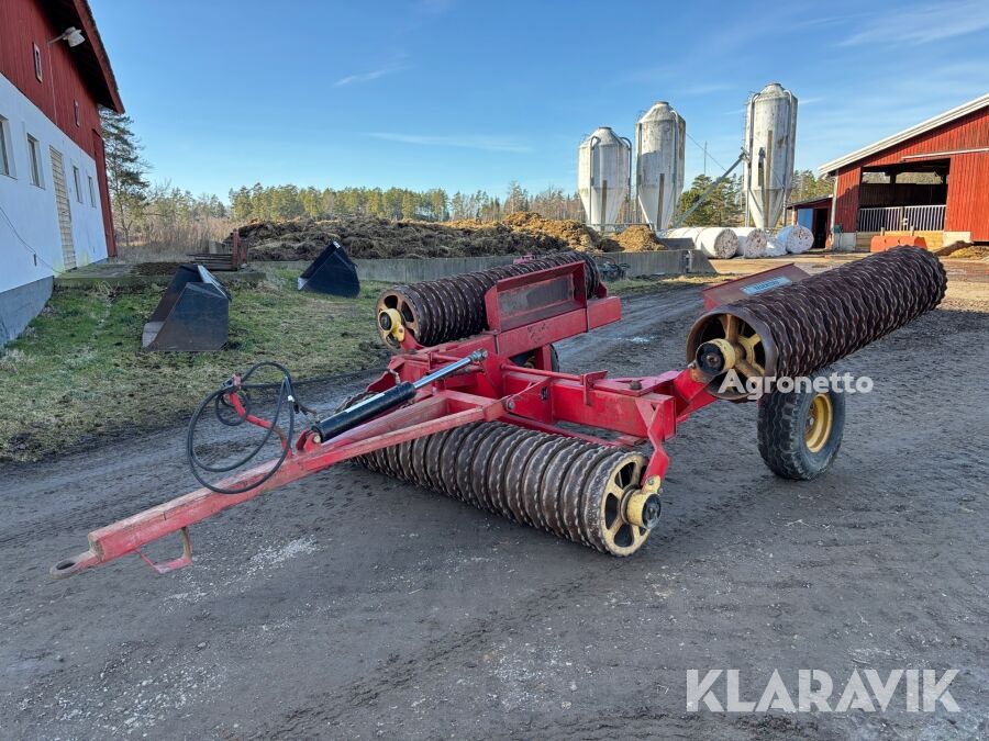 Prodaje se Väderstad Roller Serie EV-87 poljoprivredni valjak na aukciji