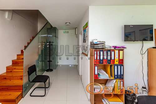 Stan duplex,povraćaj PDV a, 142 m2, kod Vojne bolnice