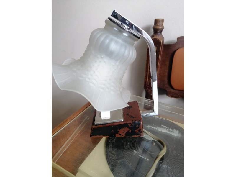 Stona lampa