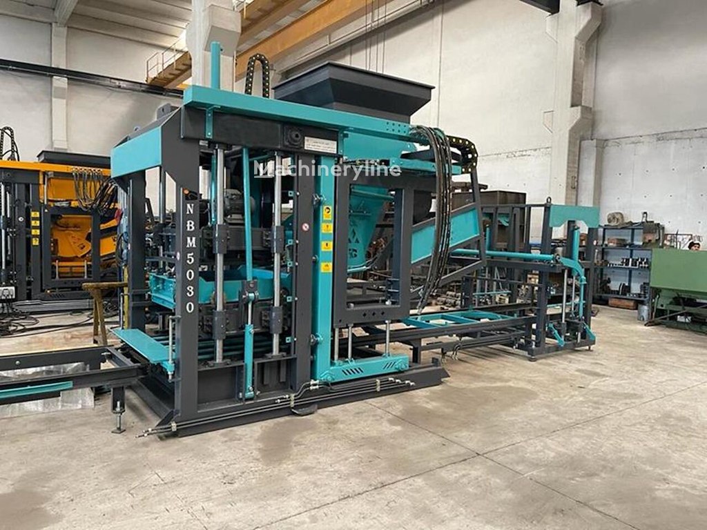 Nova Constmach BS-20 Briquette Making Machine (Concrete Block Machine) oprema za proizvodnju betonskih blokova