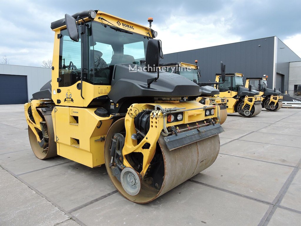 BOMAG BW174 valjak za asfalt