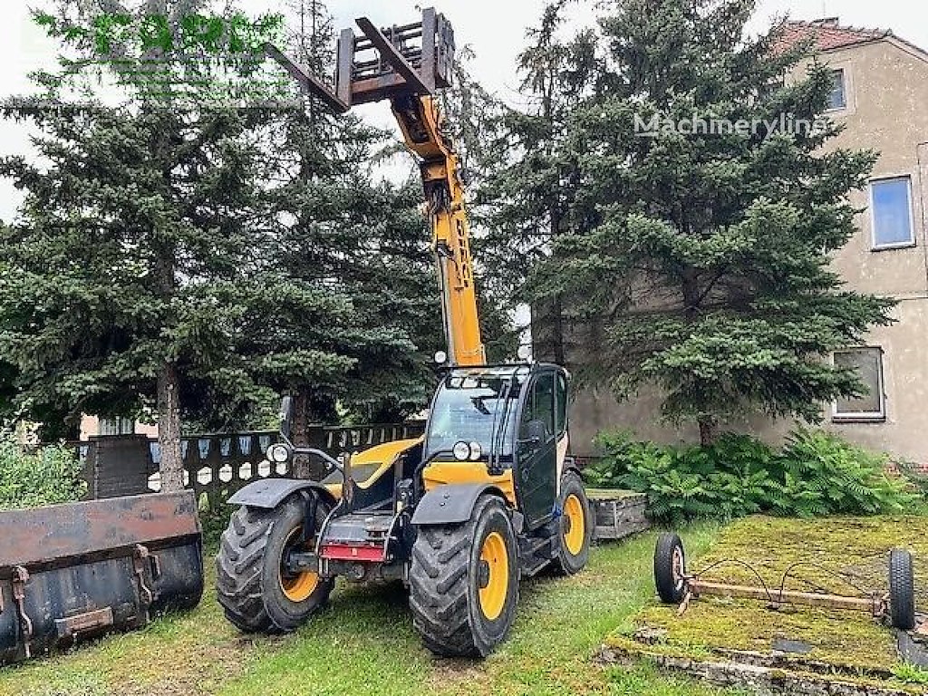 Dieci agri plus 40.7 vs teleskopski prednji utovarivač