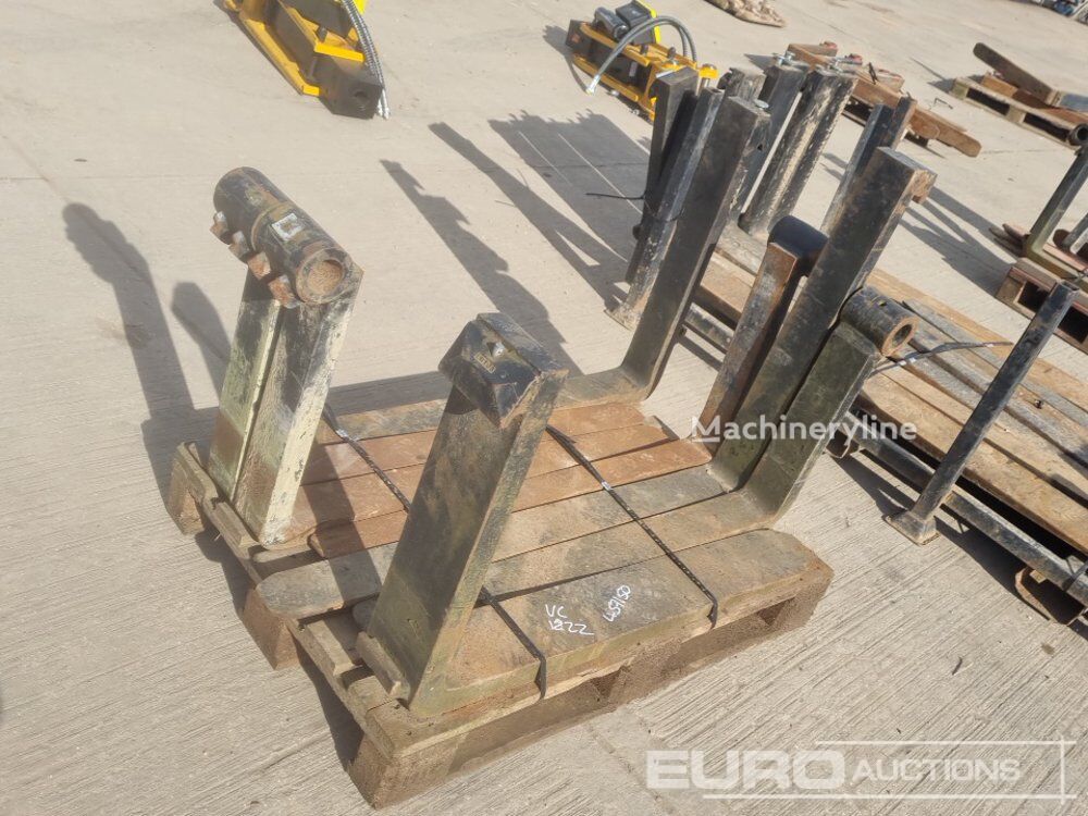 Prodaje se Forks to suit Forklift/Telehandler (7 of) kašiku za prednje utovarivač na aukciji