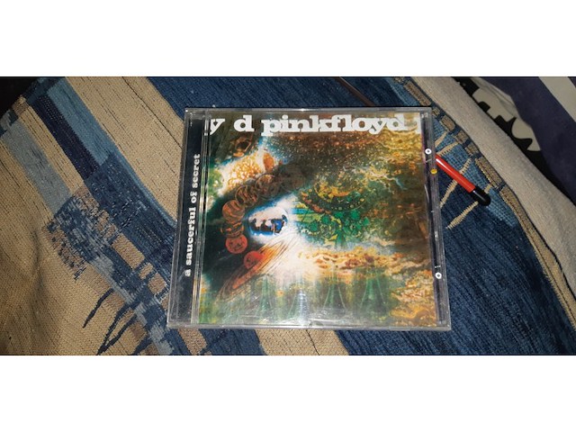 PINK FLOYD - A SAUCERFUL OF SECRETS