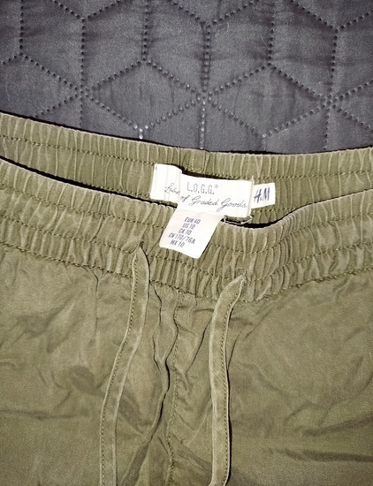 H&M šorc SNIZENO