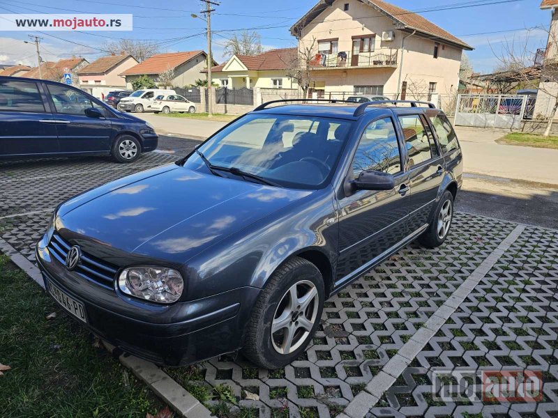 VW Golf 4