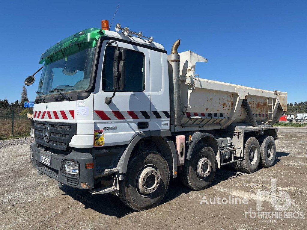 Prodaje se Mercedes-Benz ACTROS 8x4 Camion Benne kiper na aukciji