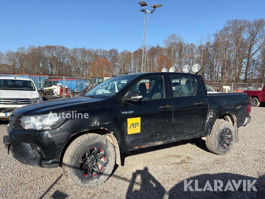 Prodaje se Toyota Hilux pikap na aukciji