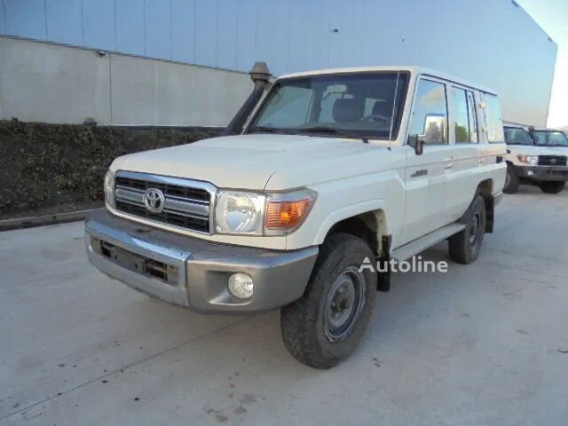 Toyota Land Cruiser HZJ76L-RKMRS 4WD ONLY EXPORT OUT THE EU terenac