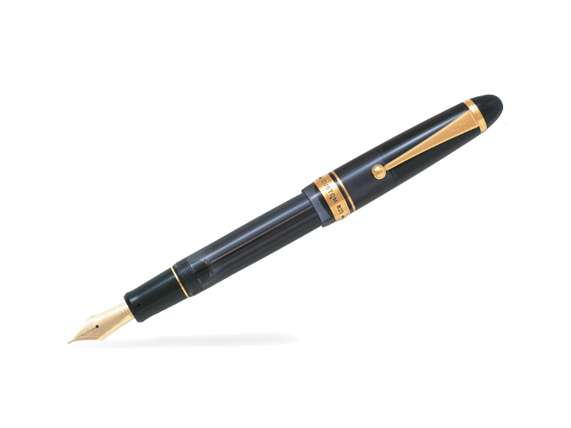 NALIV PERO PILOT
CUSTOM 823 BLACK