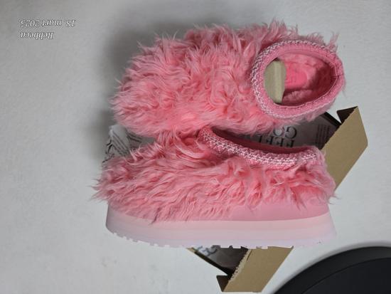 *** UGG FLUFF MOMMA SUGAR TASMAN *** 38