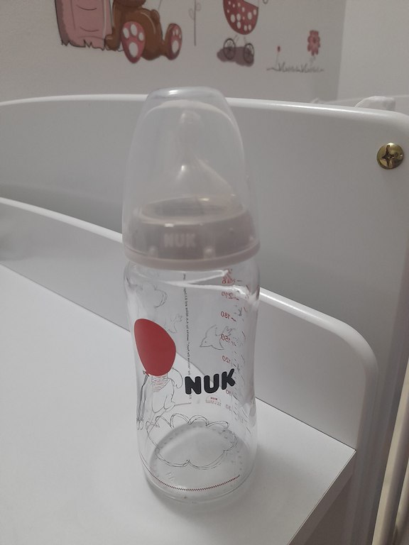 Nuk flašica