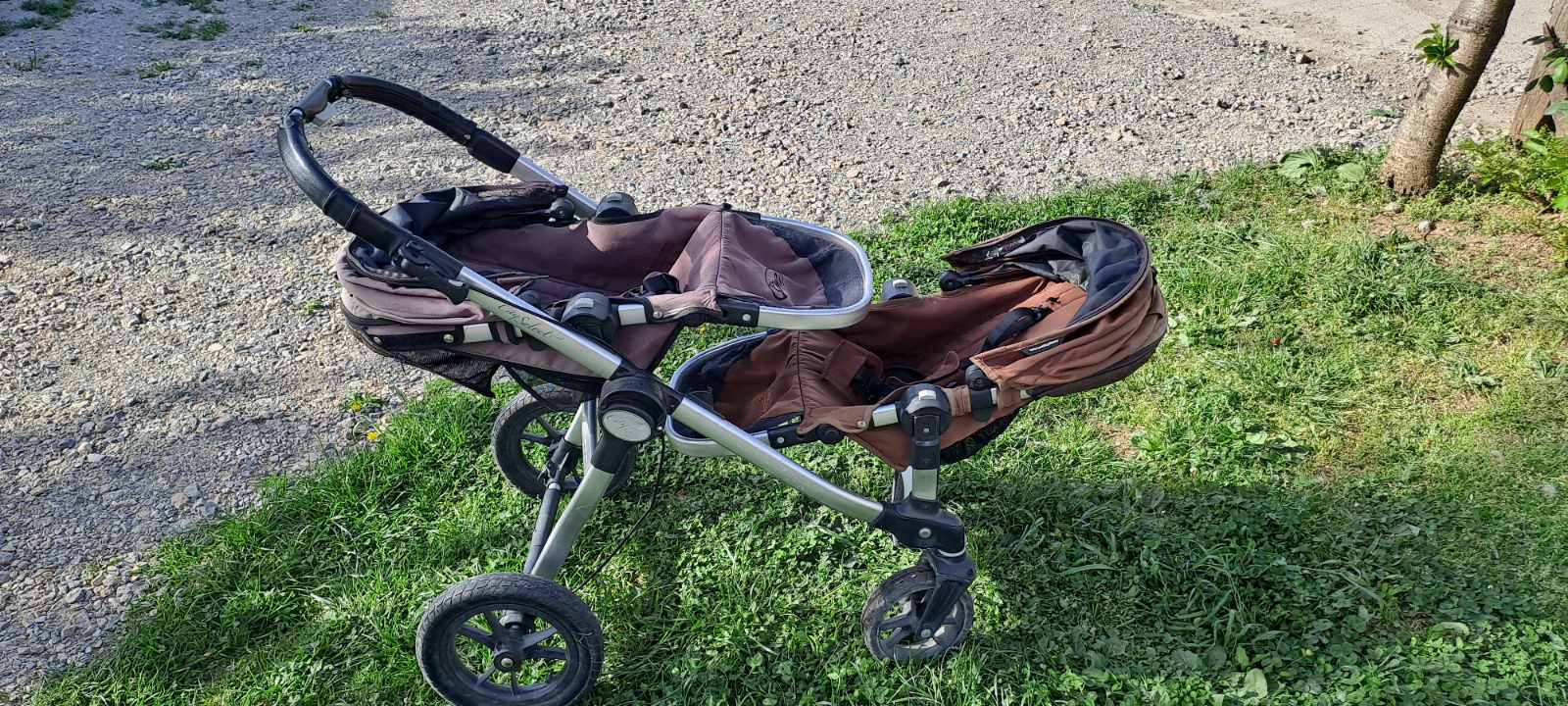 Prodajem kolica za blizance