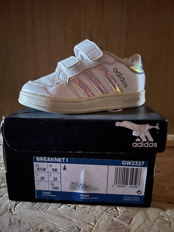 Adidas patike za bebe devojčice