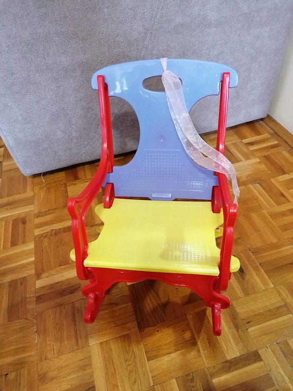Stolica za devojčice
