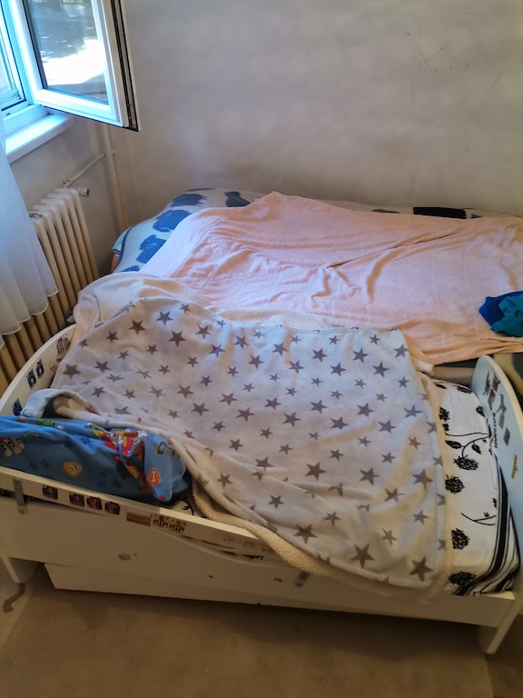 Dečiji krevet
