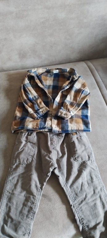 H&M pantalone i košulja za dečaka