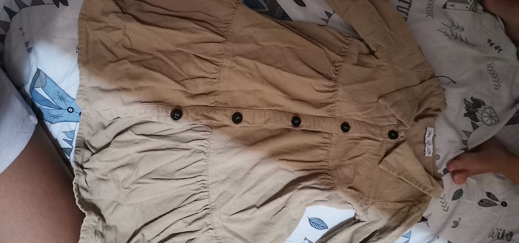 Zara somotska haljina 128
