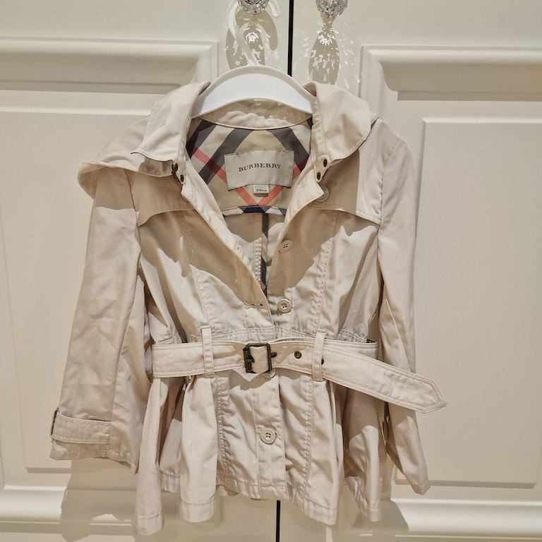 Burberry mantil za devojčice