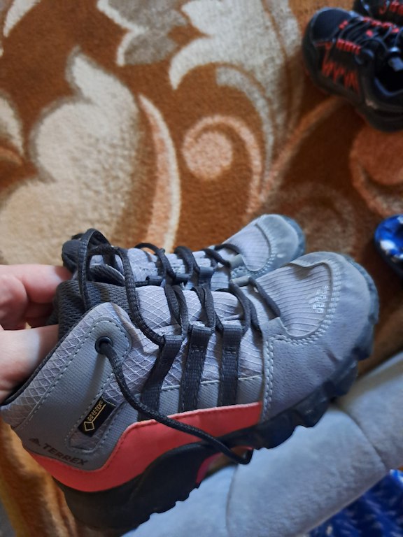 Dečije patike Adidas