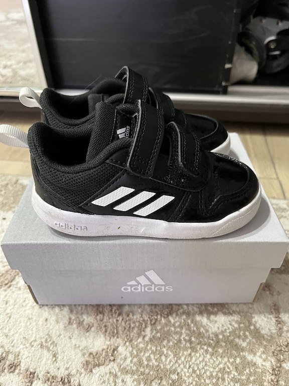 Adidas patike