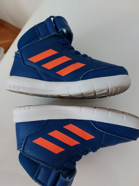Adidas patike br 23