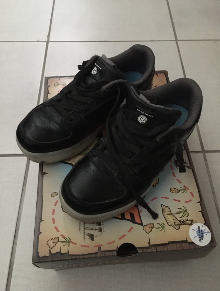 Skechers decije patike za dečake – svetleci model