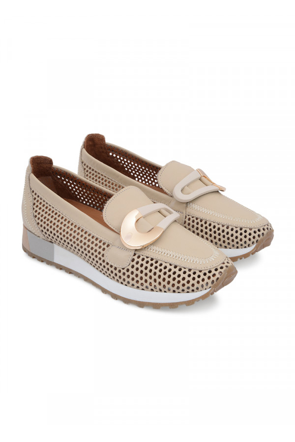 SHOE