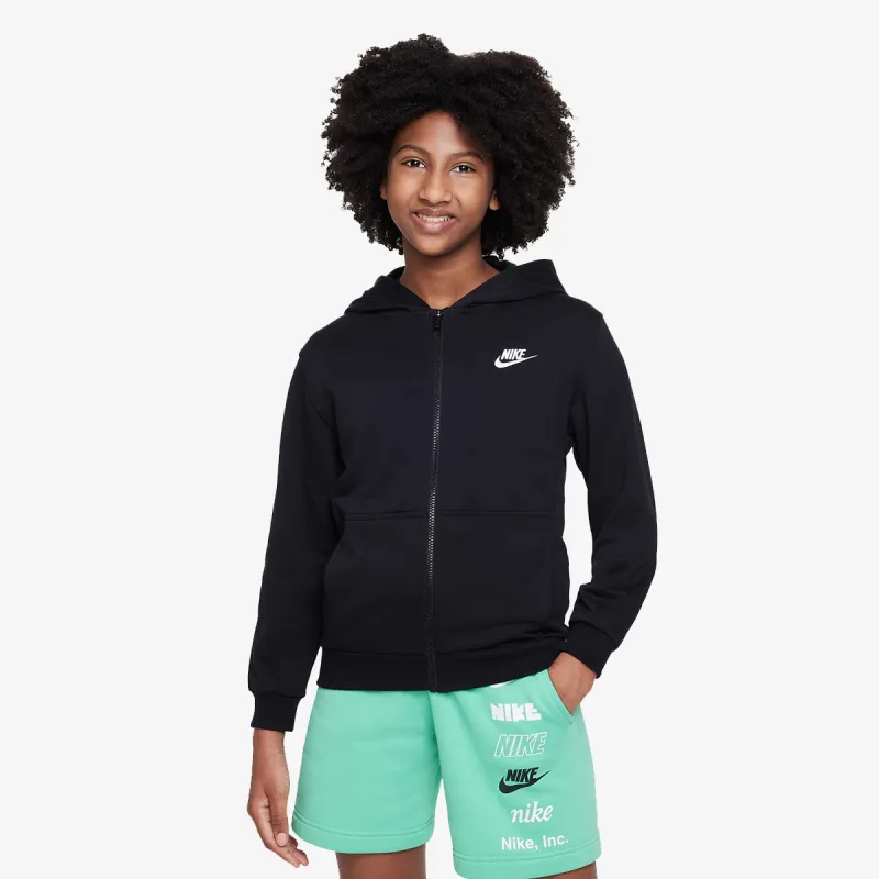 Nike Sportswear Club