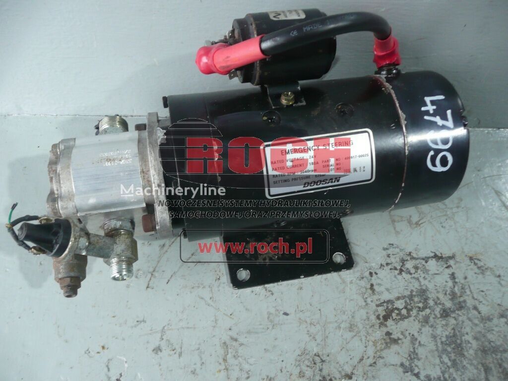 Doosan 33G8-34001 + hidraulična pumpa za bagera