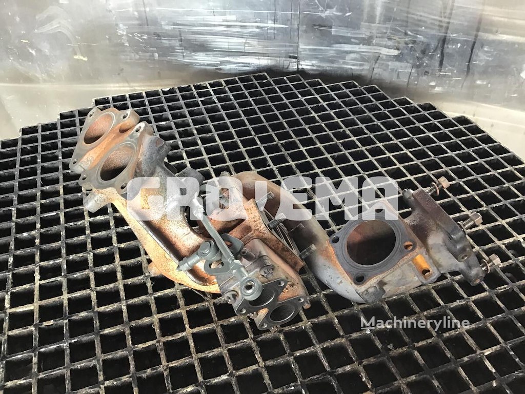 Liebherr Exhasut Manifold 12447427 kolektor za Liebherr PR776 buldožera