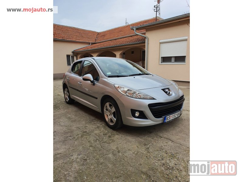 Peugeot 207 1.4i 16V