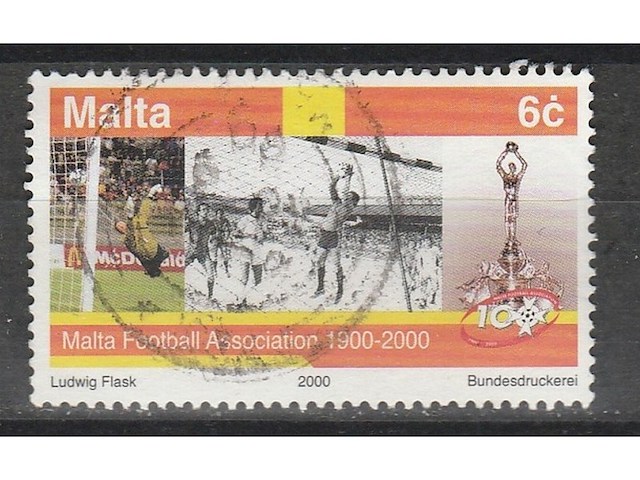 Malta - 2000 - Sporting Events, Footballers and Trophy