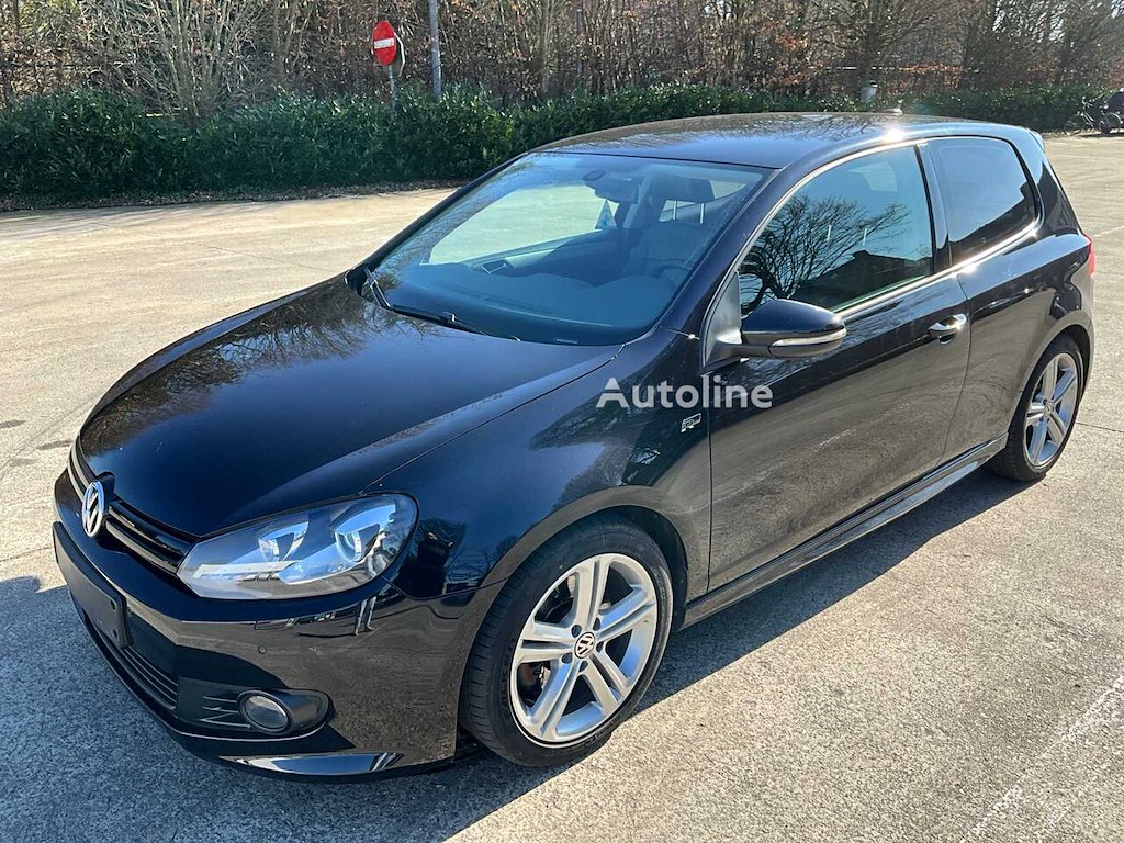 Prodaje se Volkswagen Golf hečbek na aukciji