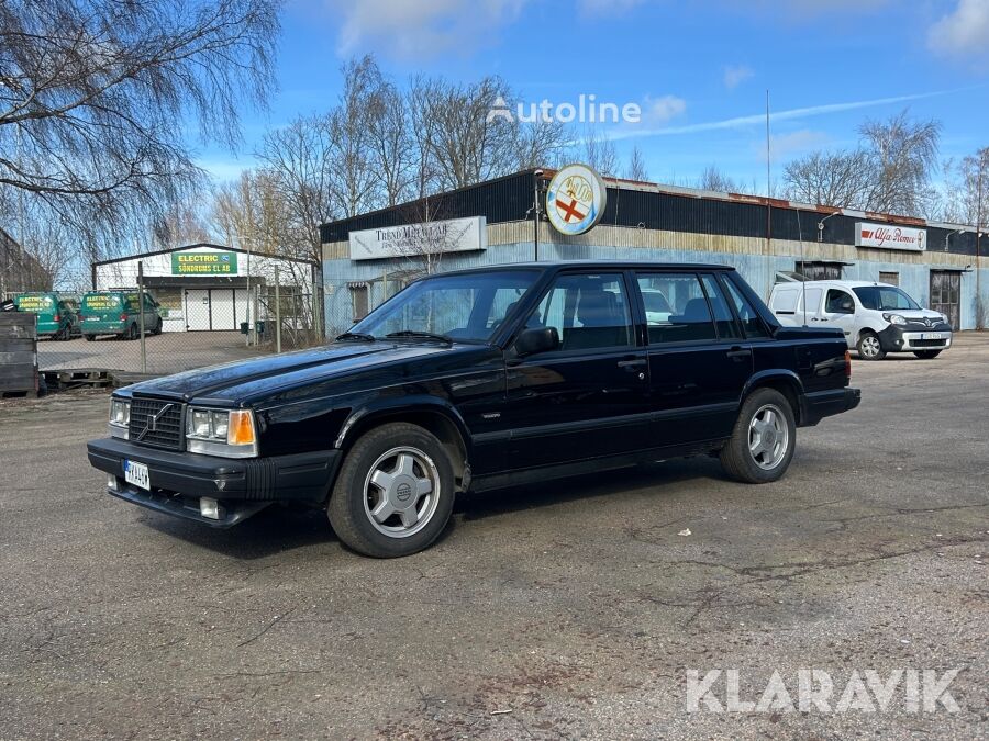 Prodaje se Volvo 740 Turbo Intercooler sedan na aukciji