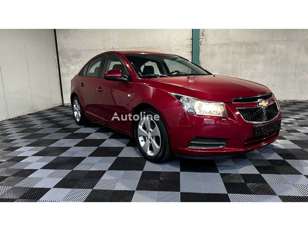 Prodaje se Chevrolet Cruze sedan na aukciji