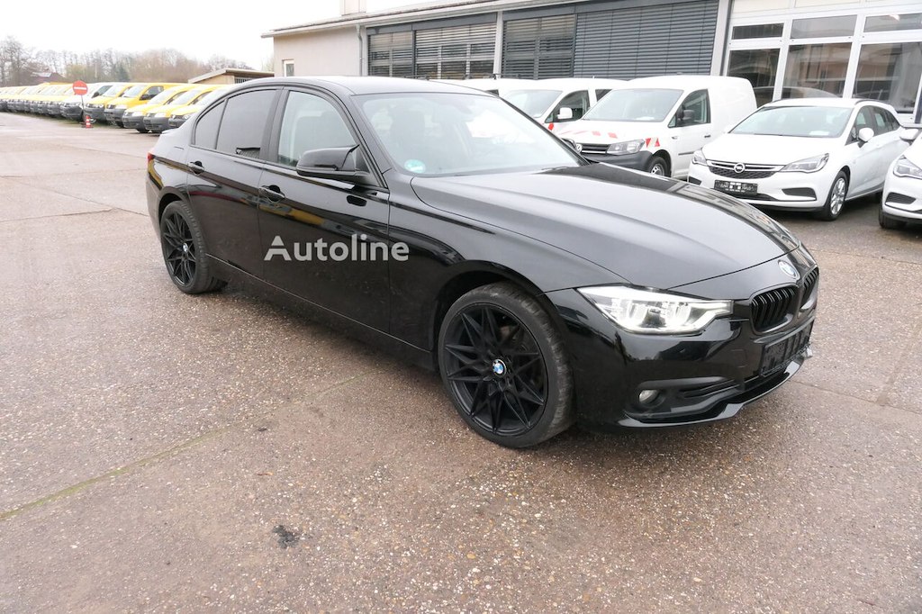 BMW 318 i Advantage Klima sedan