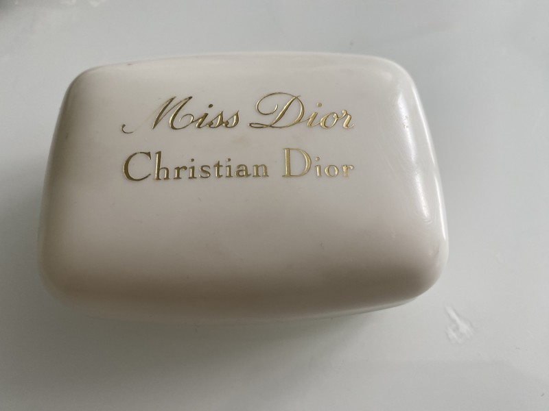 Christian DIOR kutija za sapun original