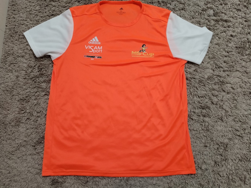 ADIDAS XL