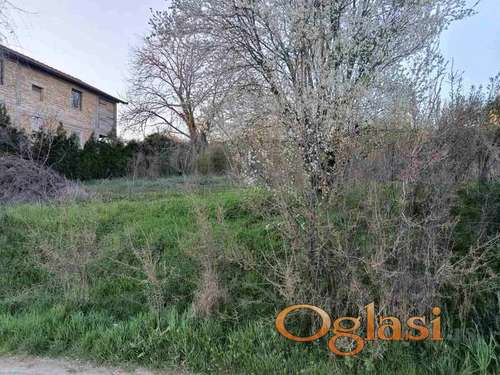 Odličan plac na Mišeluku!