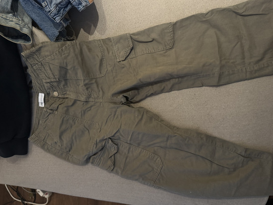 Zara pantalone za vise devojke